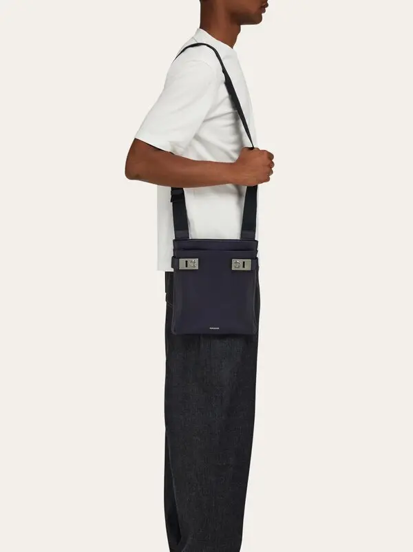 FERRAGAMO Gancini Buckle Shoulder Bag