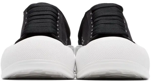Alexander McQueen Lace-up Round Toe Sneakers - Black