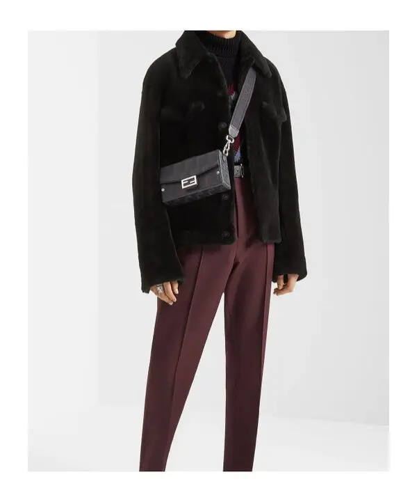 Fendi Baguette Soft Trunk Top Handle Bag - Black