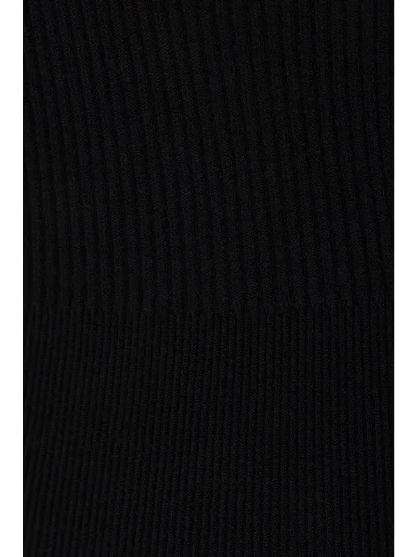 Alaïa Off-shoulder Ribbed Long-sleeve Bodysuit - Black