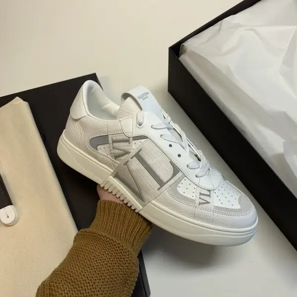 Valentino Garavani Vl7n Sneakers - White
