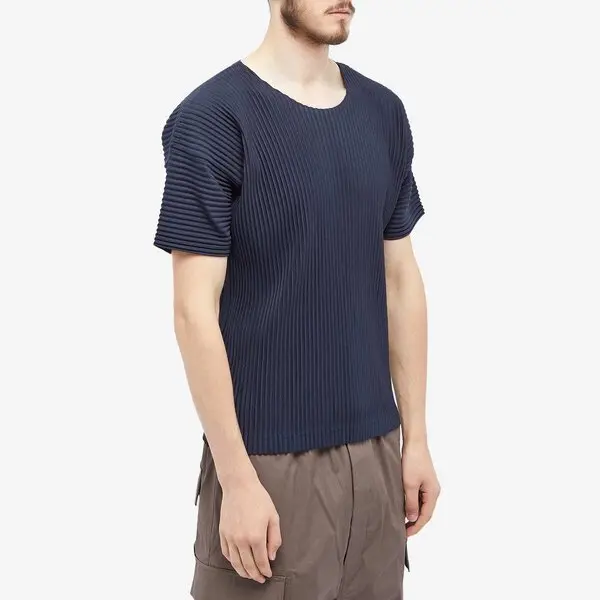 Issey Miyake Homme Plissé Mc May Drop Shoulder Pleated T-shirt - Black