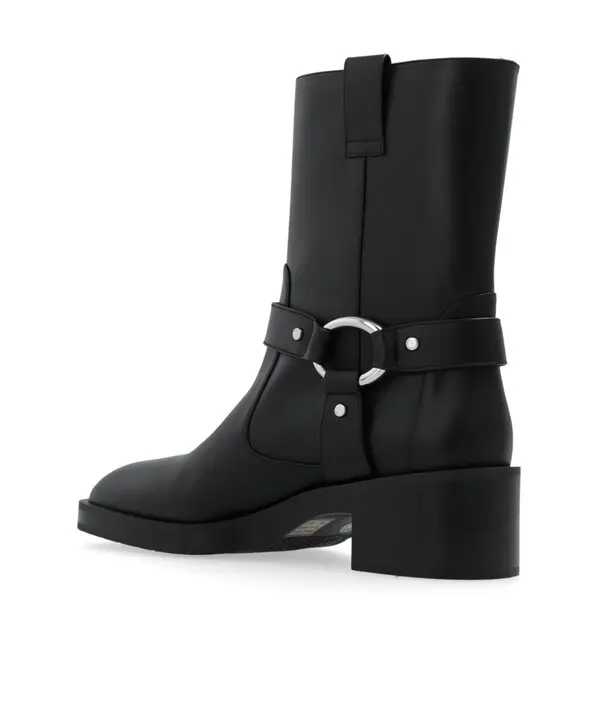 STUART WEITZMAN Round Toe Ankle Boots