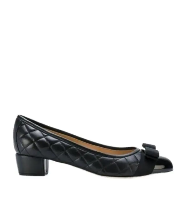 FERRAGAMO Vara Bow Pumps - Black