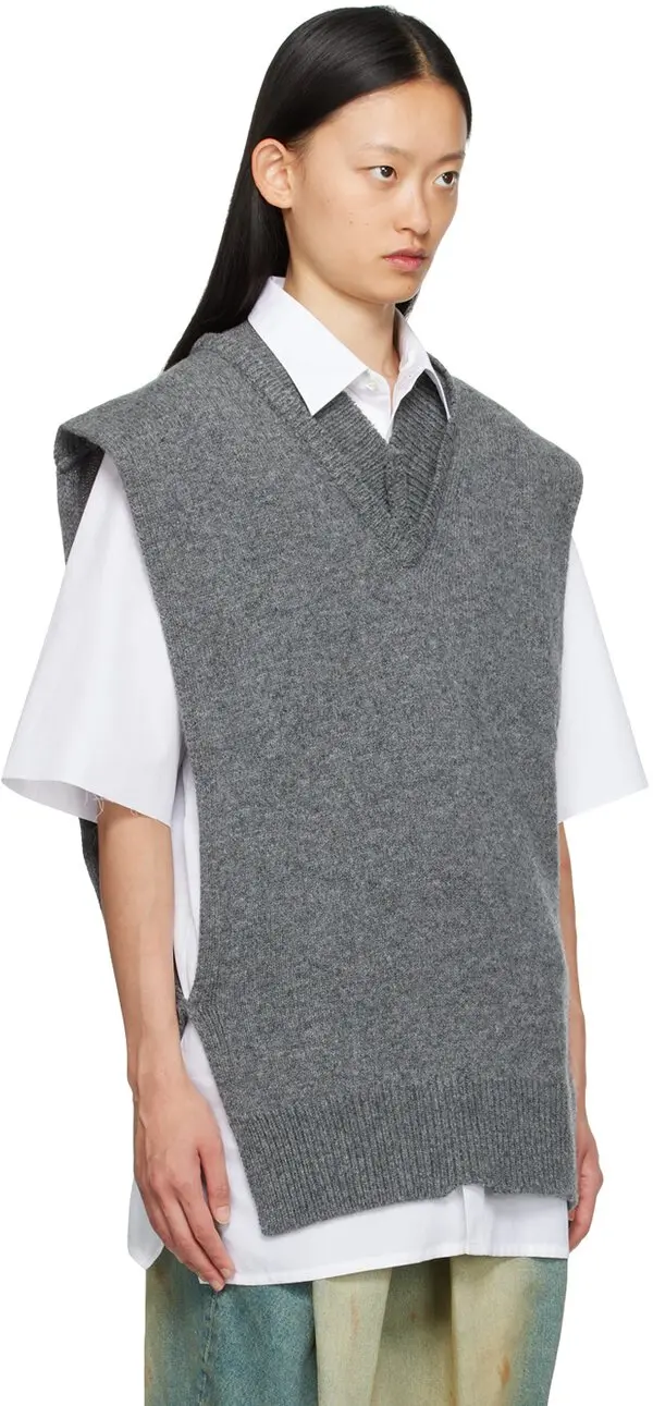 MAISON MARGIELA Layered Ribbed Knit Vest - Gray