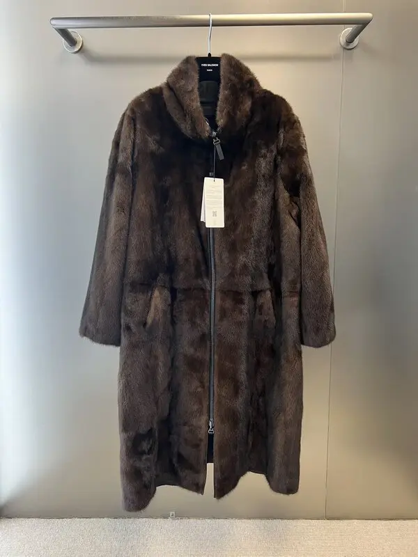 YVES SALOMON Long Sleeve Zip Up Fur Coat