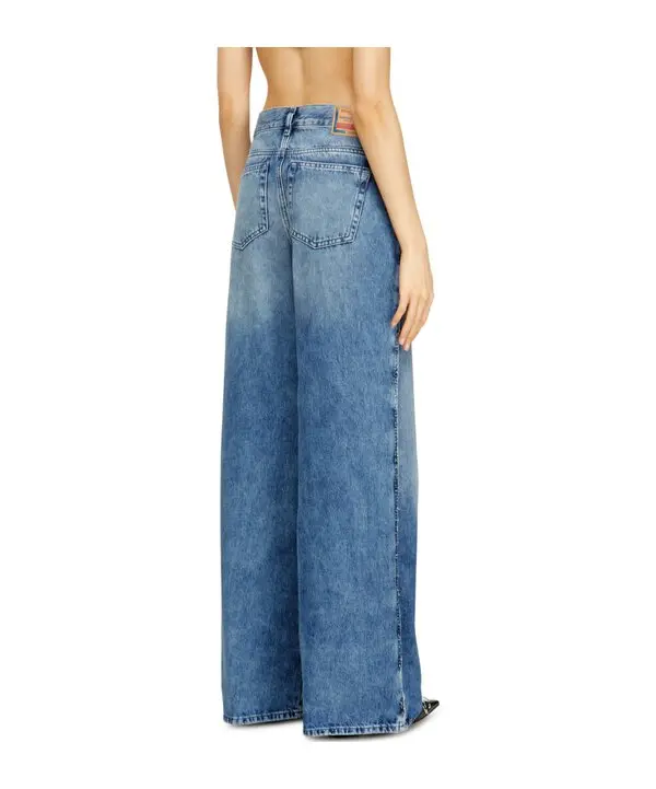 DIESEL® 1978 D-akemi Flared Jeans - Medium Blue