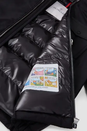 Moncler Hooded Zip-up Jacket With Logo Patch