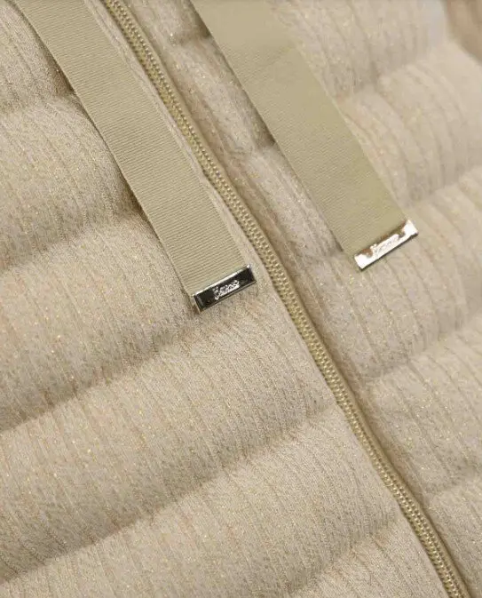 Herno Short Down Jacket With Stand-up Collar And Drawstring Detail - Nude