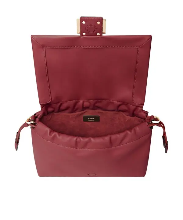 Fendi Mamma Baguette Medium Shoulder Bag - Red