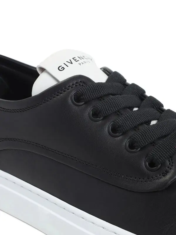 Givenchy Low-top Sneakers - Black