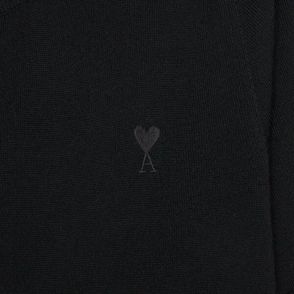 AMI Paris Short-sleeve Logo-embroidered Cardigan