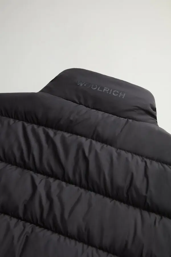 Woolrich Zip-up Quilted Stand Collar Jacket