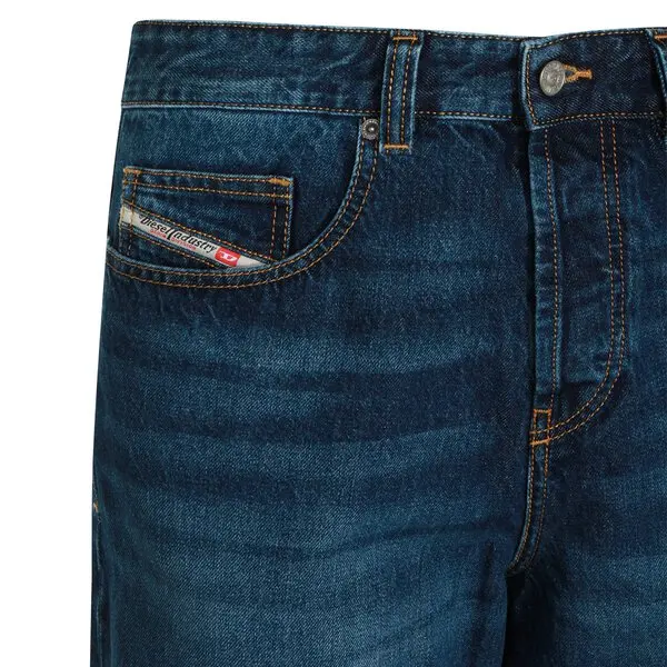 DIESEL® D-macro Low-waist Relaxed Jeans - Medium Blue