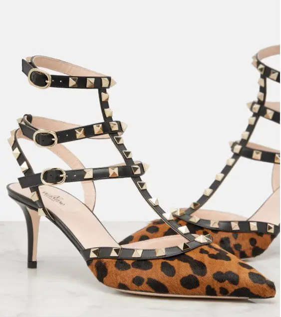 Valentino Garavani Rockstud Pointed-toe Pumps - Multicolor