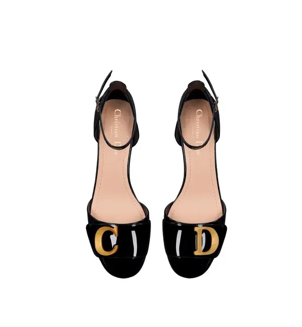 Dior Patent Leather C’est Pumps With Gold 'cd' Detail