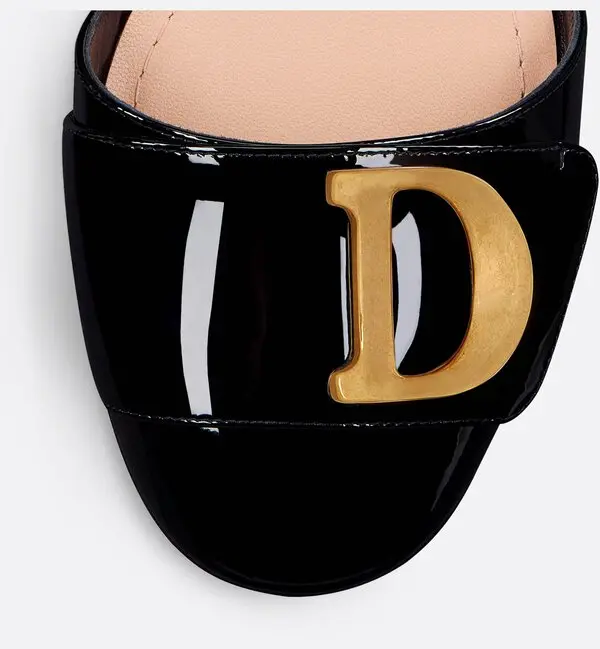 Dior Patent Leather C’est Pumps With Gold 'cd' Detail