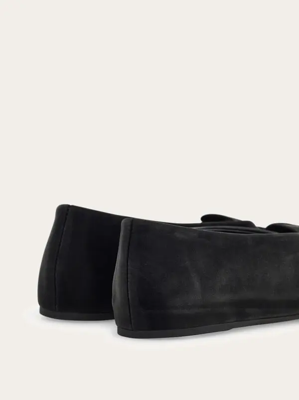 FERRAGAMO Vara Bow Ballerinas - Black