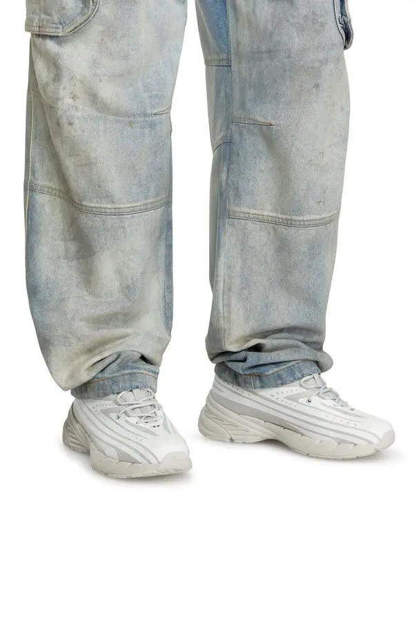 DIESEL® D-airspeed Low Panelled Sneakers - White/grey