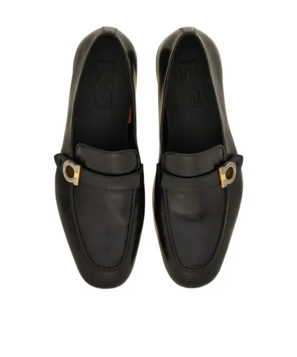 FERRAGAMO Gancini Buckle Loafers - Black