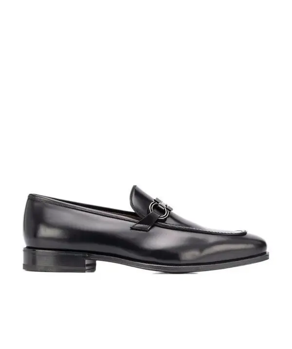 FERRAGAMO Gancini Loafer - Black