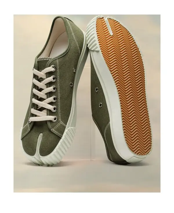 MAISON MARGIELA Tabi Sneakers - Olive