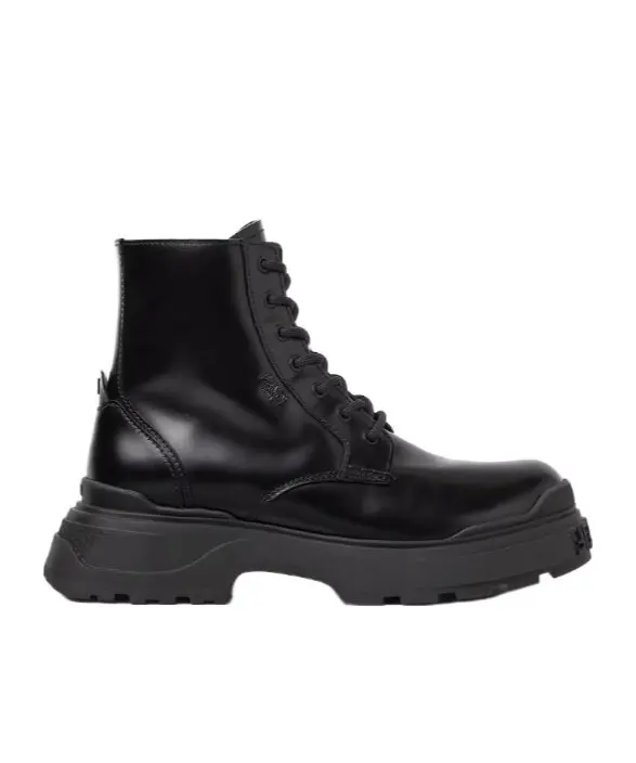 Fendi Leather Combat Boots With Side Zip - Black