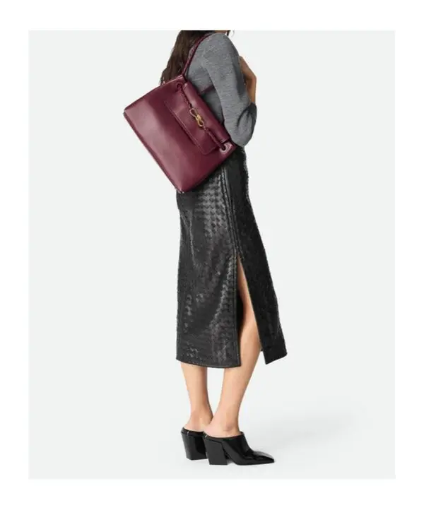 Bottega Veneta Braided Drawstring Shoulder Bag - Red
