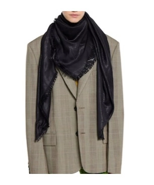 Gucci Gg Silk Wool Lamé Shawl - Black