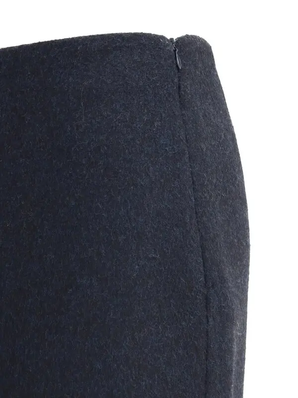Brunello Cucinelli Midi Skirt With Slit Detailing - Black