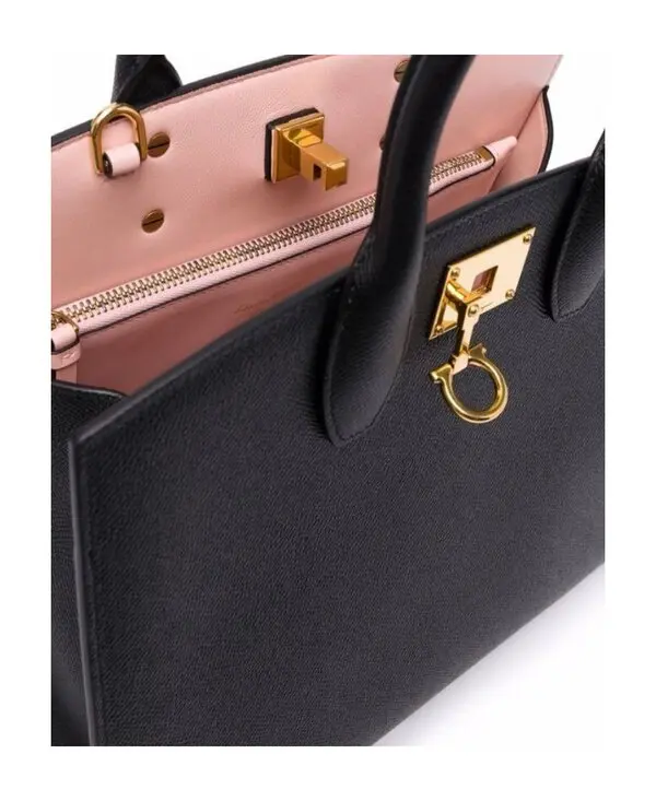 FERRAGAMO Gancini Shoulder Bag