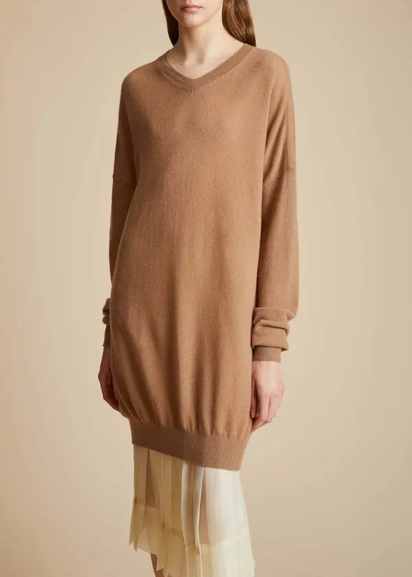 Khaite The Marano V-neck Knitted Dress