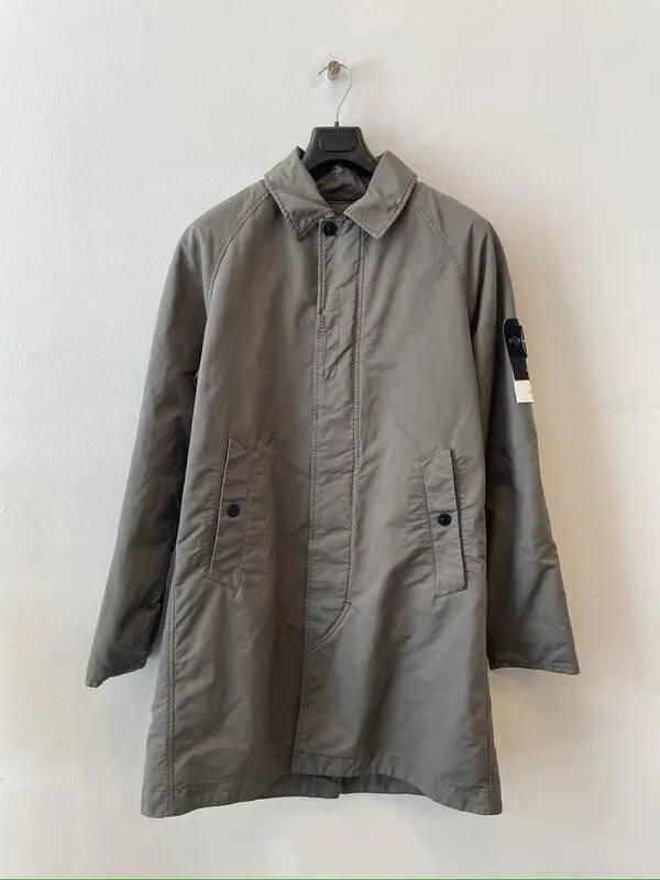 Stone Island Buttoned Coat With Classic Collar - Walnut Brown