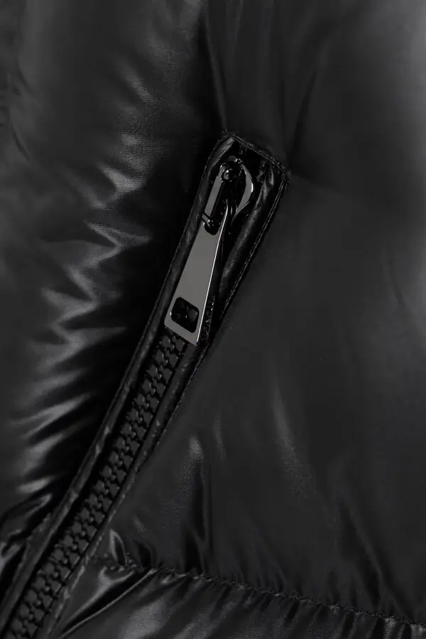 Moncler Fourmine Hooded Down Jacket