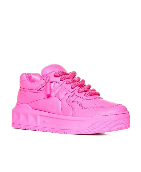 Valentino Garavani One Stud Xl Nappa Leather Low-top Sneakers - Pink