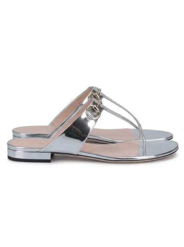 Gucci Metallic Thong Sandals With Horsebit Detail