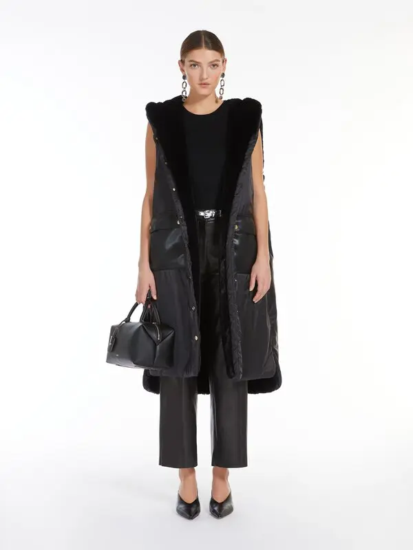 Max Mara Buttoned Sleeveless Jacket With Hood