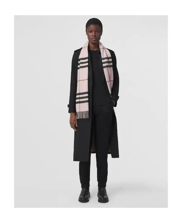Burberry The Classic Checked Fringed Scarf - Pink