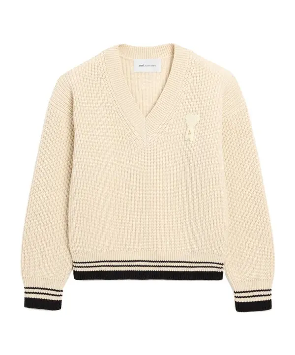 AMI Paris Long-sleeved V-neck Jumper With Crochet Patch - No