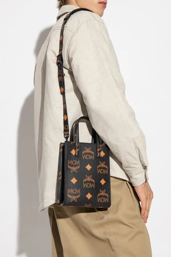 Mcm Logo Shoulder Bag - Black