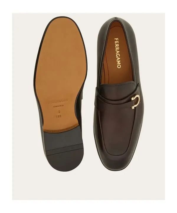 FERRAGAMO Gancini Decorative Loafers - Black