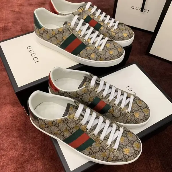 Gucci Ace Gg Supreme Bee Sneakers
