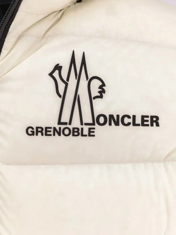 Moncler Isorno Hooded Down Ski Jacket - White