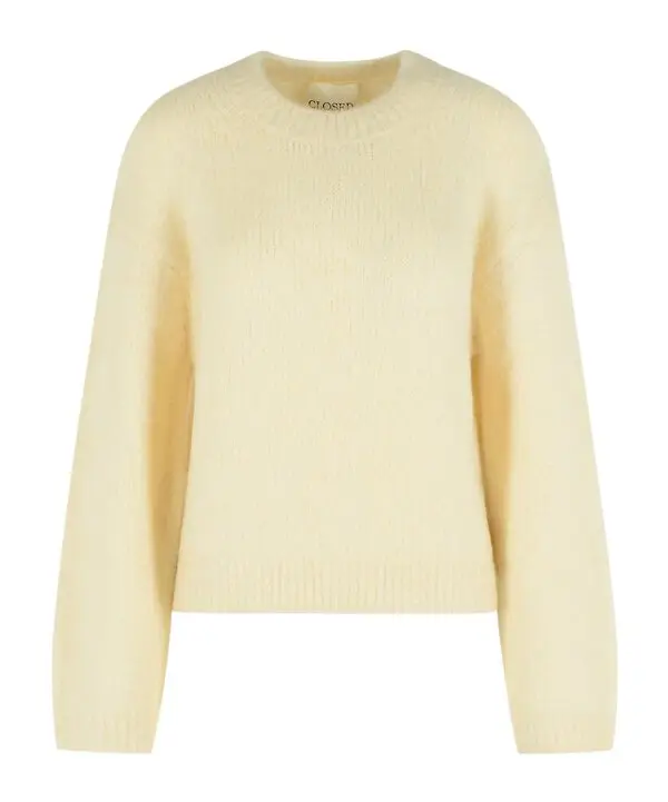 Closed Round Neck Jumper