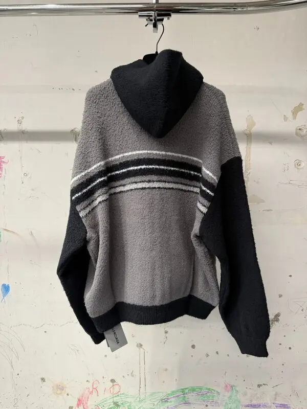 Balenciaga Logo Embroidered Zip-up Knit Jacket