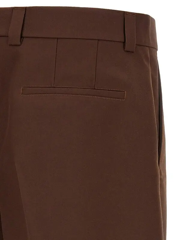 Gucci Pleated Shorts With Embossed Logo - Dark Brown