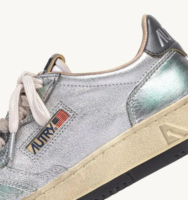 AUTRY Medalist Super Vintage Low Sneakers - White