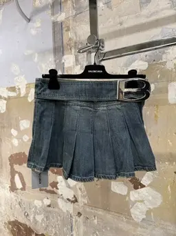 Balenciaga Buckle Pleated Mini Skirt - Black
