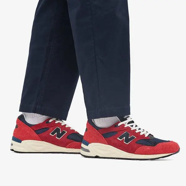 NEW BALANCE Low Top Suede And Mesh Sneakers