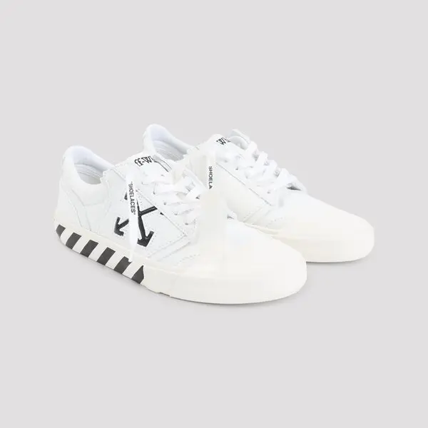 Off-White Arrow Motif Lace-up Sneakers - White
